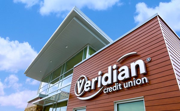 VERIDIAN CREDIT UNION - Updated December 2025 - 11 Photos - 2040 W ...