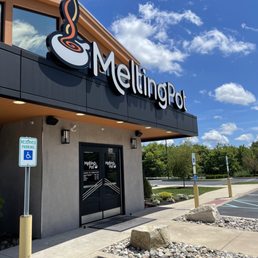 THE MELTING POT - Updated October 2025 - 401 Photos & 331 Reviews - 244 ...