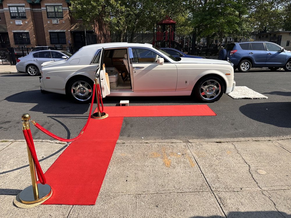 ROYALTY RENTALS - Updated September 2025 - 10 Photos - 225 cook St, New ...