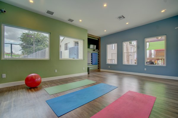 DOMAIN 3201 - 25 Photos & 17 Reviews - Apartments - 3201 W Ina Rd ...