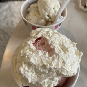 EGGER’S ICE CREAM PARLOR - 154 Photos & 173 Reviews - Candy Stores ...