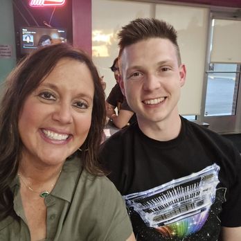 SMASHED GAME & GRILL - Updated December 2025 - 43 Photos & 15 Reviews ...