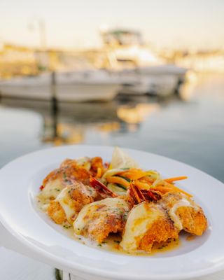 CAPTAIN BILLS RESTAURANT & CATERING - Updated June 2025 - 332 Photos ...