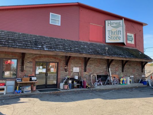 HARVEST THRIFT STORE - 27 Photos - 102 E Main St, Wilmot, Ohio - Thrift ...
