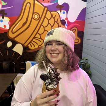 HELADO TAIYAKI - Updated September 2025 - 253 Photos & 105 Reviews ...