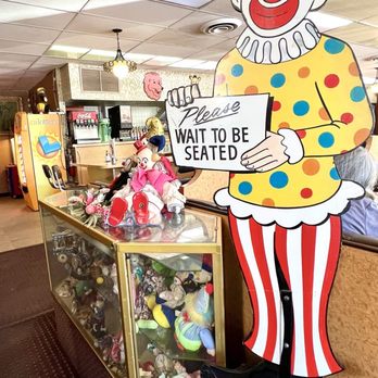 PANCAKE CIRCUS - Updated September 2024 - 366 Photos & 540 Reviews ...