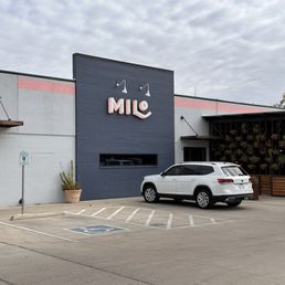 MILO - Updated July 2025 - 667 Photos & 689 Reviews - 1020 Franklin Ave ...
