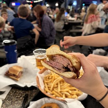 FIRESTONE GRILL - Updated March 2025 - 3025 Photos & 4657 Reviews ...