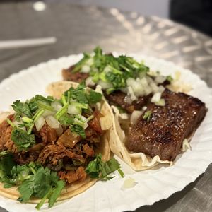 SAMS KITCHEN - WAIKIKI SHOPPING PLAZA - Updated August 2025 - 86 Photos ...
