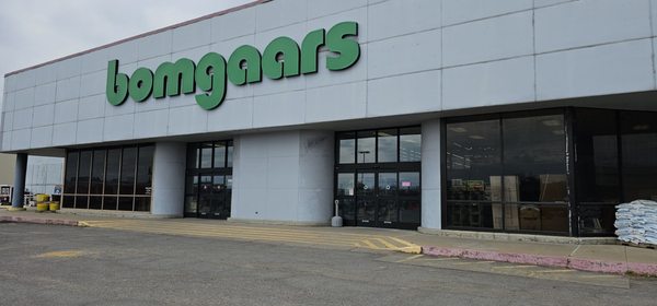 BOMGAARS - Updated July 2025 - 13 Photos - 6 E Shawnee St, Muskogee ...