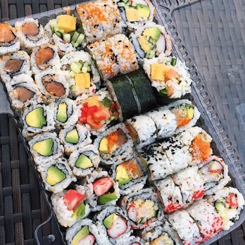 OKO SUSHI - Updated December 2025 - 13 Reviews - 114 Rue du Barry ...