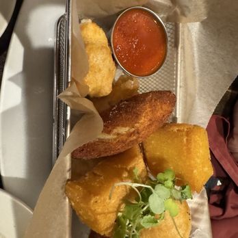 MAST - Updated January 2026 - 305 Photos & 416 Reviews - 45 Province St ...