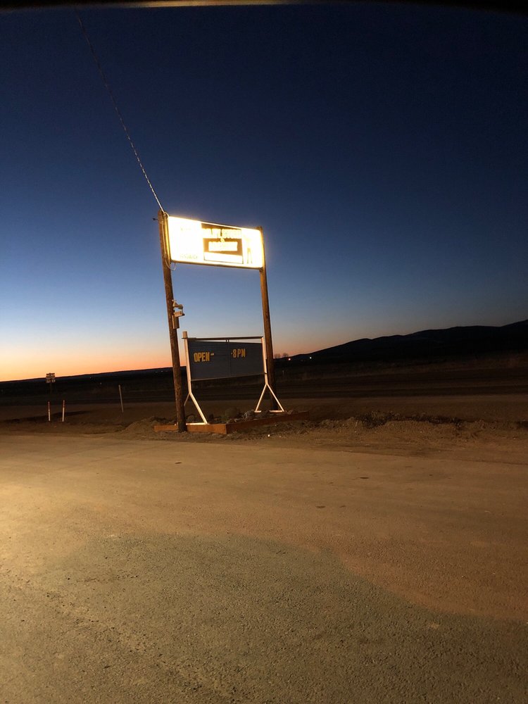 RILEY STORE & ARCHERY - 13 Photos & 13 Reviews - Convenience Stores ...