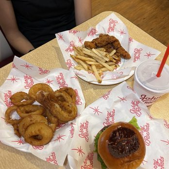 JOHNNY ROCKETS - Updated October 2025 - 49 Photos & 71 Reviews - 1525 W ...