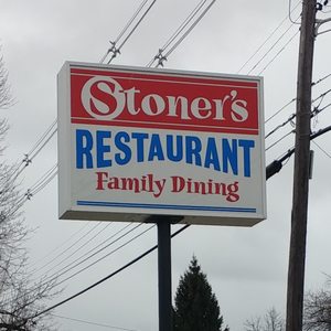 THE PARLOR HOUSE - Updated January 2026 - 15 Photos & 47 Reviews - 724 ...