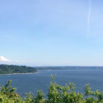 THREE TREE POINT BED & BREAKFAST - Updated October 2025 - 22 Photos ...