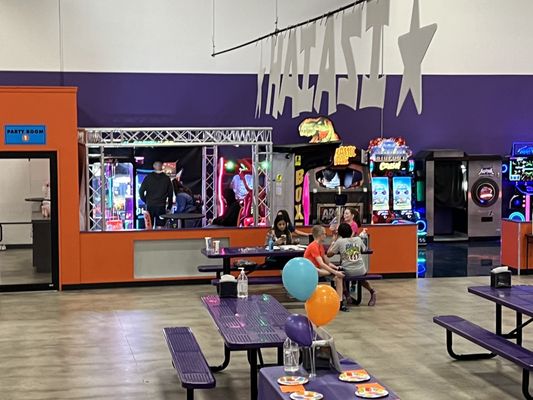 ALTITUDE TRAMPOLINE PARK SPRING-KLEIN - 86 Photos & 39 Reviews - 4740 ...