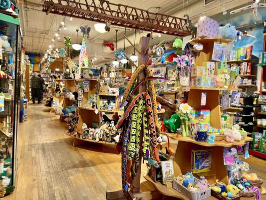 TREEHOUSE TOYS - Updated June 2025 - 52 Photos & 39 Reviews - 47 ...