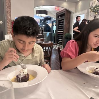 LIOLA - Updated December 2025 - 165 Photos & 120 Reviews - 15-01 149th ...