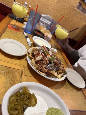 EL SALTILLO - Updated September 2025 - 27 Photos & 50 Reviews - 12013 ...