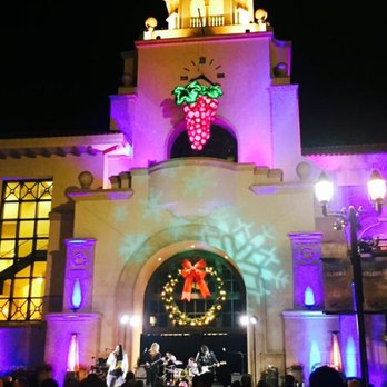 NEW YEAR’S EVE GRAPE DROP - Updated July 2025 - 10 Photos - 41000 Main ...