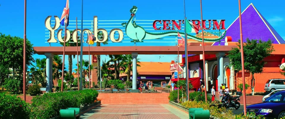 YUMBO CENTRUM - Updated July 2024 - 48 Photos & 22 Reviews - Avenida de ...