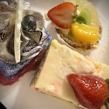 SHATILA BAKERY - DEARBORN - Updated February 2025 - 1117 Photos & 879 ...