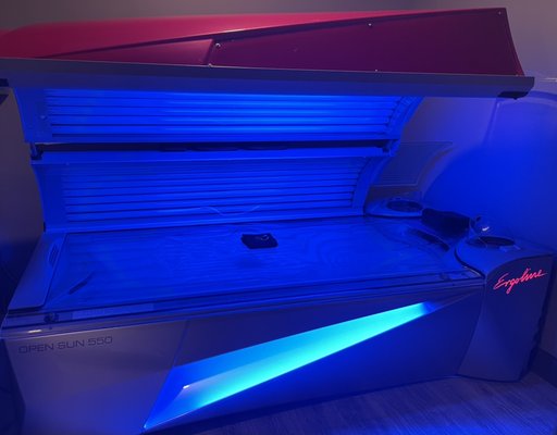 OASIS TANNING - Updated November 2025 - 28 Reviews - 936 N Broadway ...