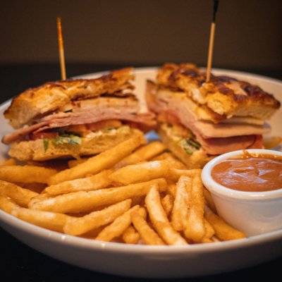 ELEMENTS RESTAURANT - Updated October 2025 - 201 Photos & 372 Reviews - 35 E 640th S, Logan ...