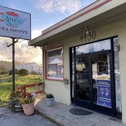 LOVEY’S TEA SHOPPE - Updated March 2025 - 657 Photos & 321 Reviews ...