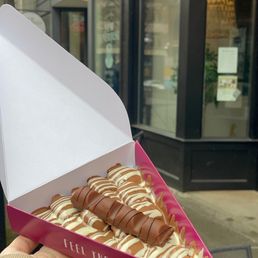 LUNE CAFE - Updated January 2025 - 136 Photos & 78 Reviews - 107 1st ...