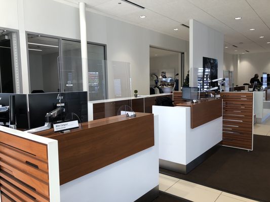 BMW OF SOUTH AUSTIN - Updated December 2024 - 78 Photos & 193 Reviews ...