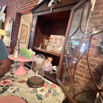 MISS MARENDA’S TEA ROOM - Updated November 2025 - 30 Photos & 12 ...