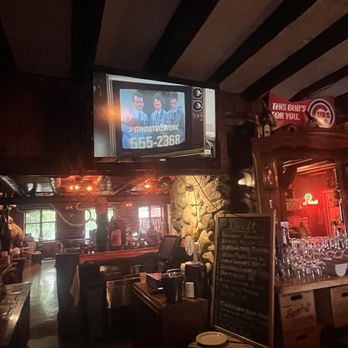 LEGS INN - Updated August 2025 - 608 Photos & 410 Reviews - 6425 N Lake ...