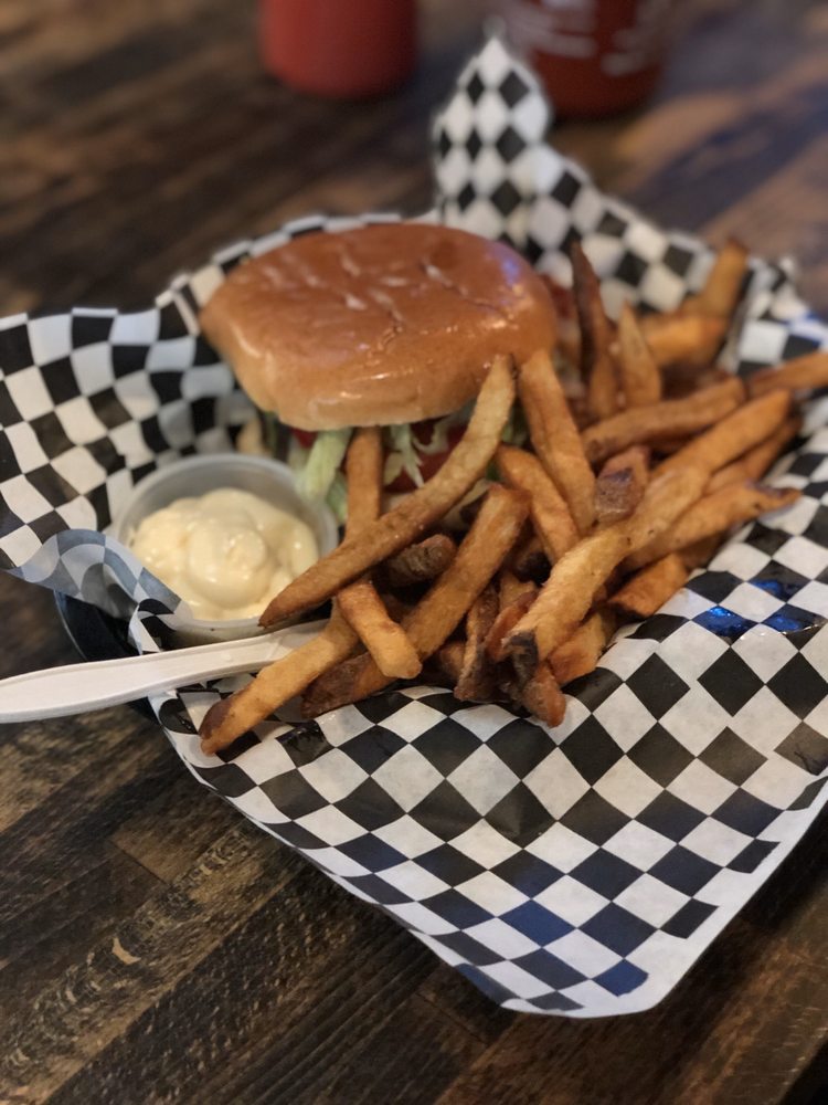 LITTLE’S FOOD STORE AND GRILL - 174 Photos & 202 Reviews - 198 Carroll ...