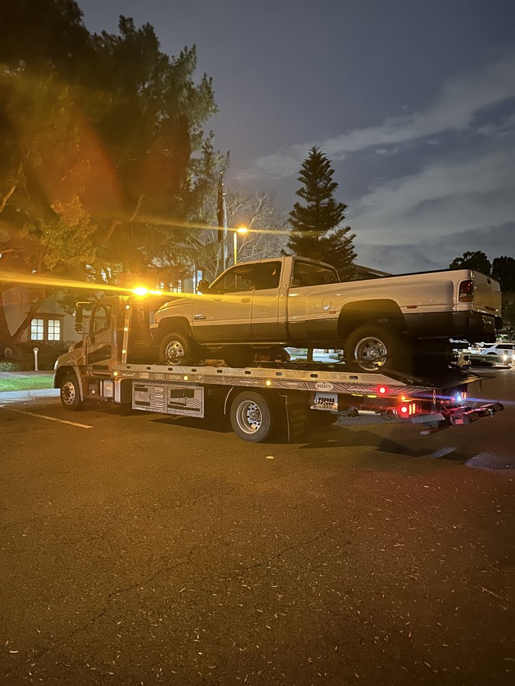 FATHER AND SON TOWING - Updated October 2025 - 19 Photos & 10 Reviews - 13068 Century Blvd ...