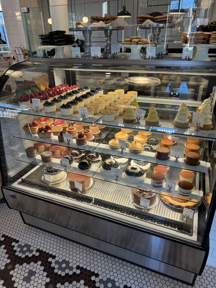 TATTE BAKERY & CAFE - Updated April 2025 - 56 Photos & 20 Reviews - 305 ...