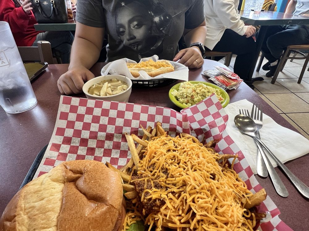 DOG DAZE GOURMET HOT DOGS - Updated June 2025 - 90 Photos & 115 Reviews ...