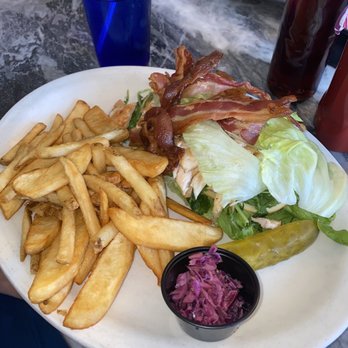 CHESTNUT STREET CAFE & EATERY - Updated July 2025 - 322 Photos & 274 ...