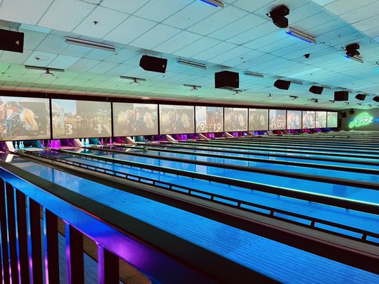 ZONE 28 - Updated July 2025 - 179 Photos & 121 Reviews - 2525 Freeport ...