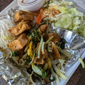 PHO 33 - Updated October 2025 - 548 Photos & 567 Reviews - 285 E 2700 ...