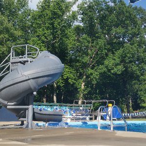 SUMMIT FAMILY AQUATIC CENTER - Updated August 2025 - 20 Photos - 100 ...