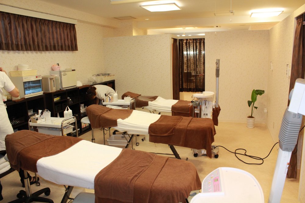 ESTHE COCO エステココ 西千葉店 - Updated July 2024 - 12 Photos - 稲毛区緑町1-18-3 ...