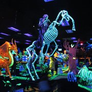 MONSTER MINI GOLF - 54 Photos & 75 Reviews - 1560 Boston Providence Hwy ...