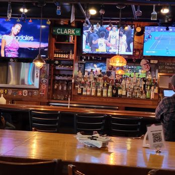 MAC’S PLACE - Updated August 2024 - 225 Photos & 312 Reviews - 215 E ...