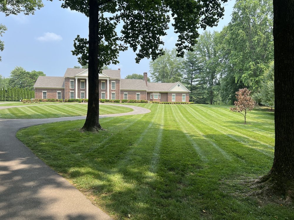 ALPHA LAWN MAINTENANCE - Updated May 2024 - Worthington Hills, Kentucky ...