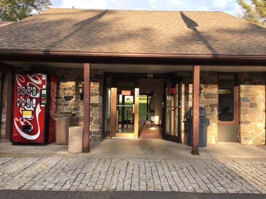 WALLINGFORD REST AREA - Updated May 2026 - 15 Photos - I-91 ...