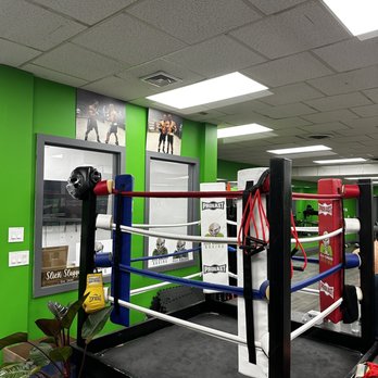 SLICK SLUGGERS BOXING - Updated January 2026 - 57 Photos & 15 Reviews ...