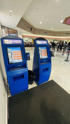 ARIZONA DEPARTMENT OF MOTOR VEHICLES - Updated October 2025 - 19 Photos ...