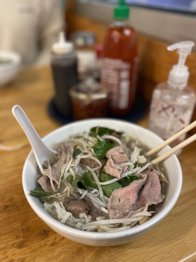 PHO 79 - Updated November 2025 - 76 Photos & 131 Reviews - 6909 Staples ...